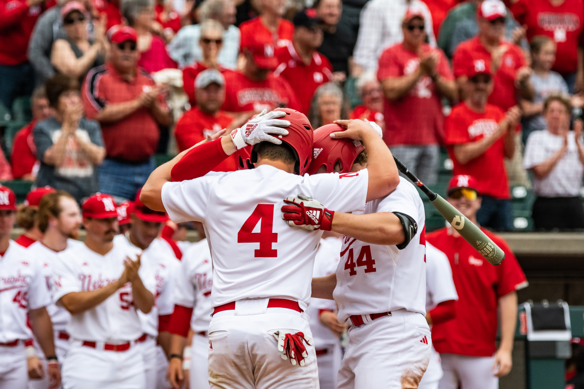 Gallery: Huskers Finish Sweep of Nittany Lions - All Huskers