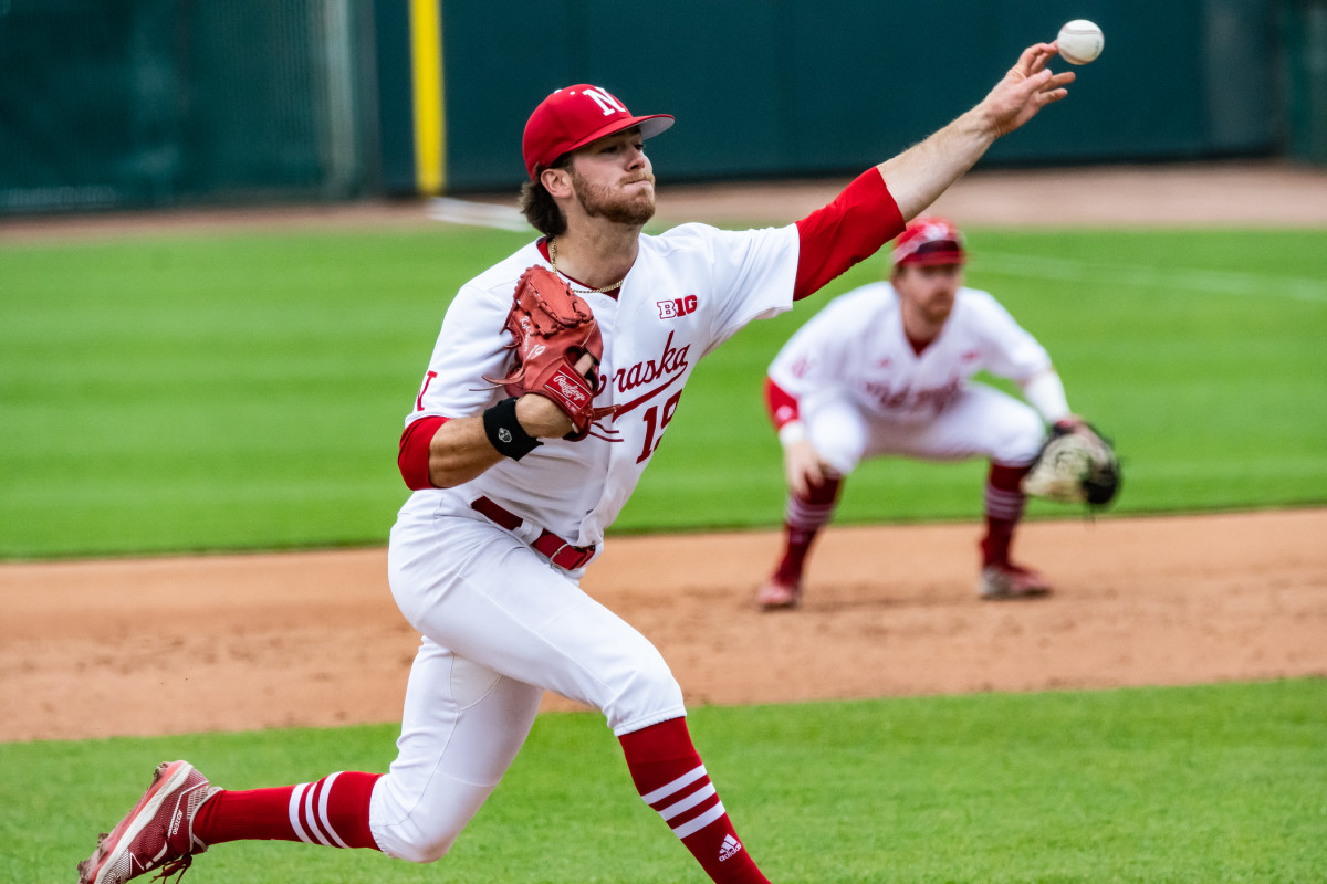 Gallery: Huskers Finish Sweep of Nittany Lions - All Huskers