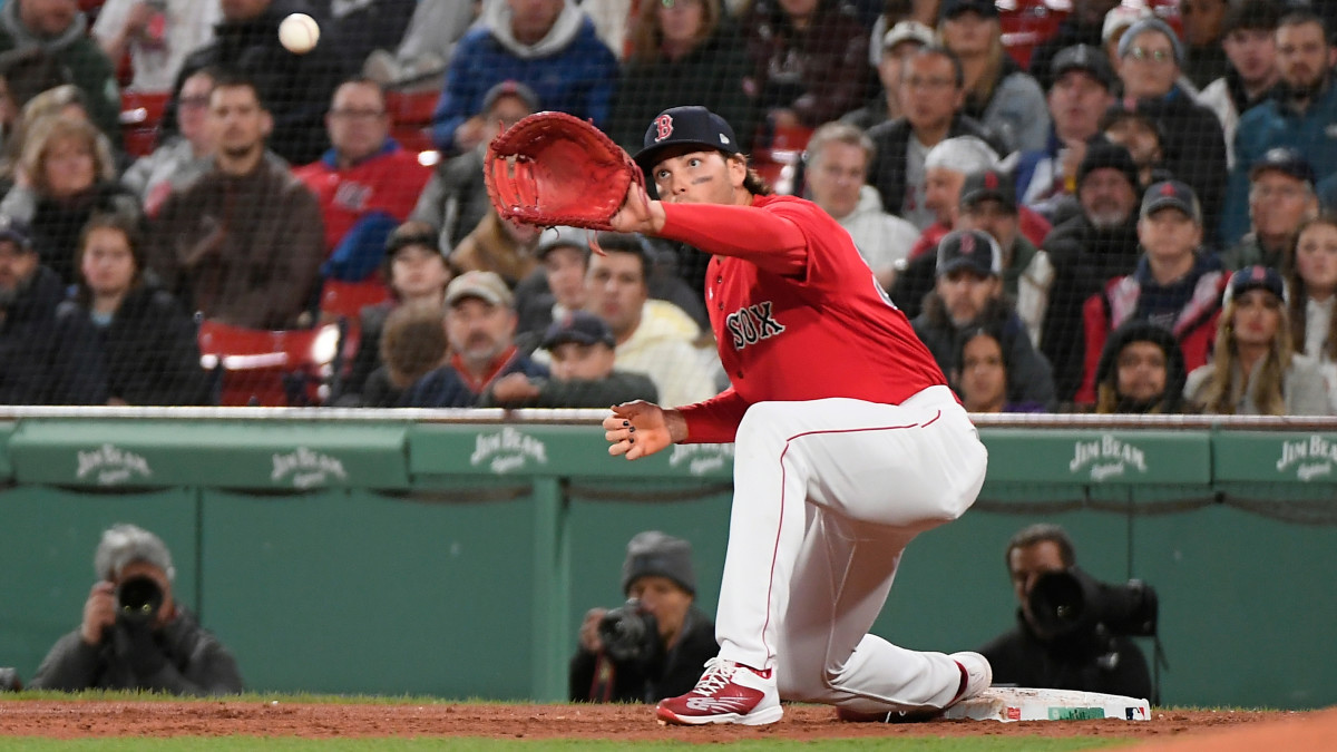 ESPN’s ‘Sunday Night Baseball’ Features Cringeworthy In-Game Interview ...