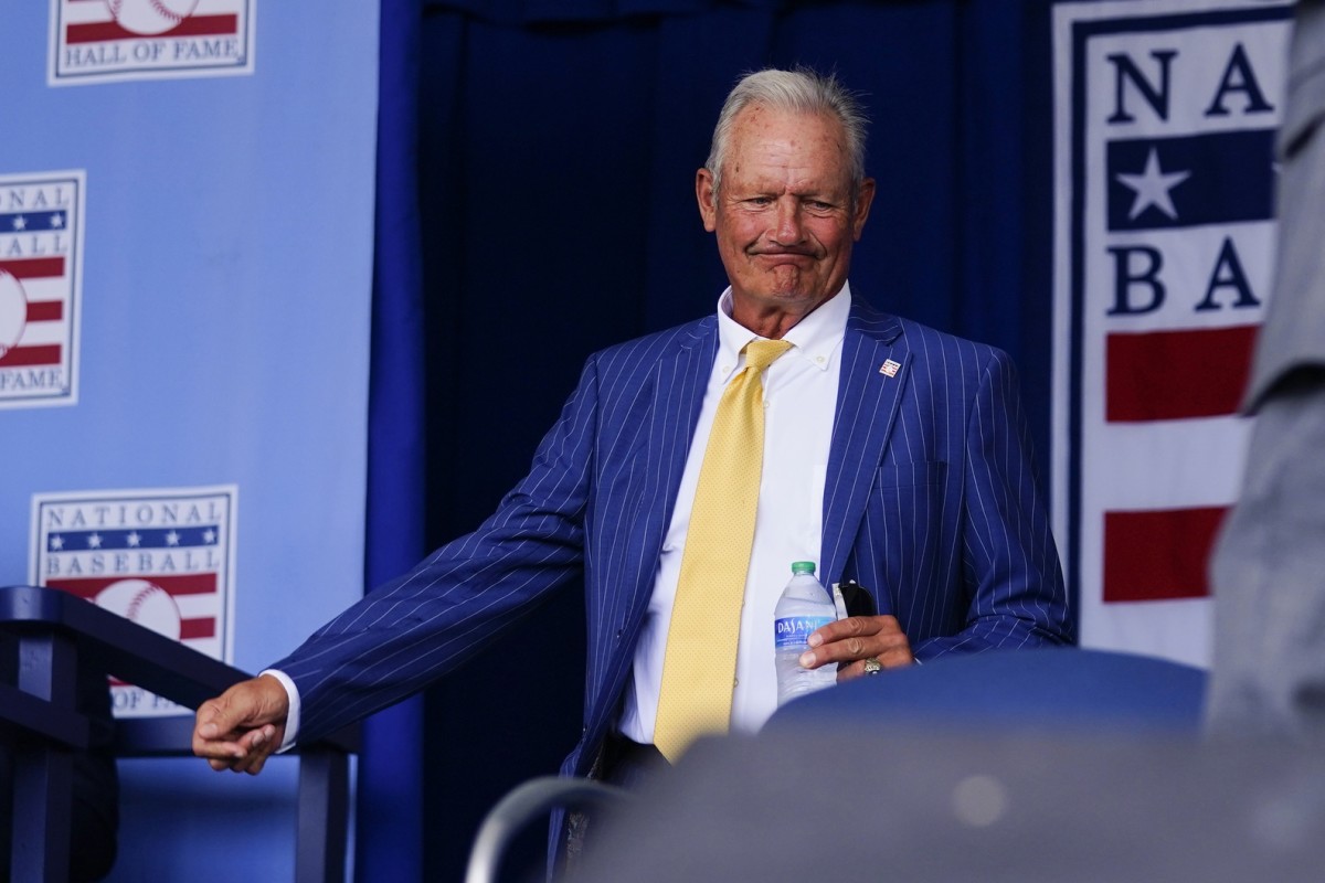 Happy Birthday to Hall of Famer George Brett! - Fastball