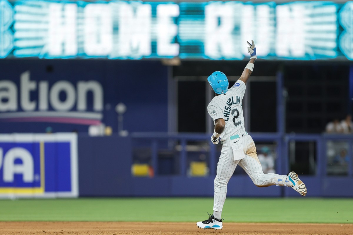 Miami Marlins' Catalyst Out at Least a Month with Foot Injury - Fastball