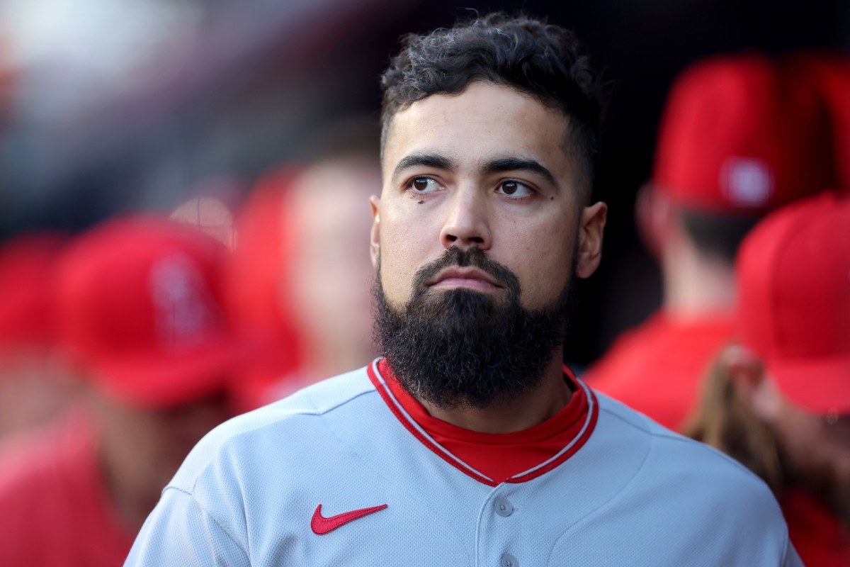 Angels News: Anthony Rendon Injury Update, Dodging Media Amidst ...