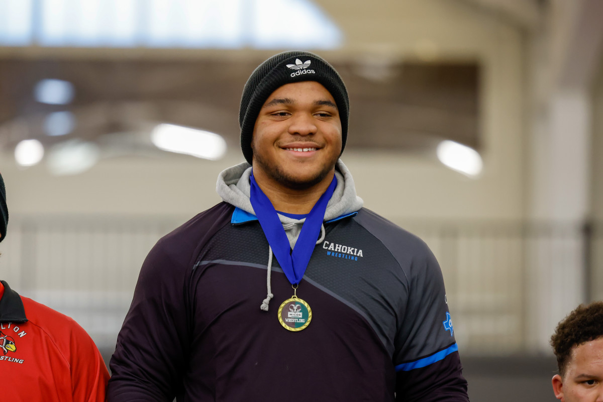 USC football is 'definitely under consideration' for 4-star defensive lineman prospect Jason ...