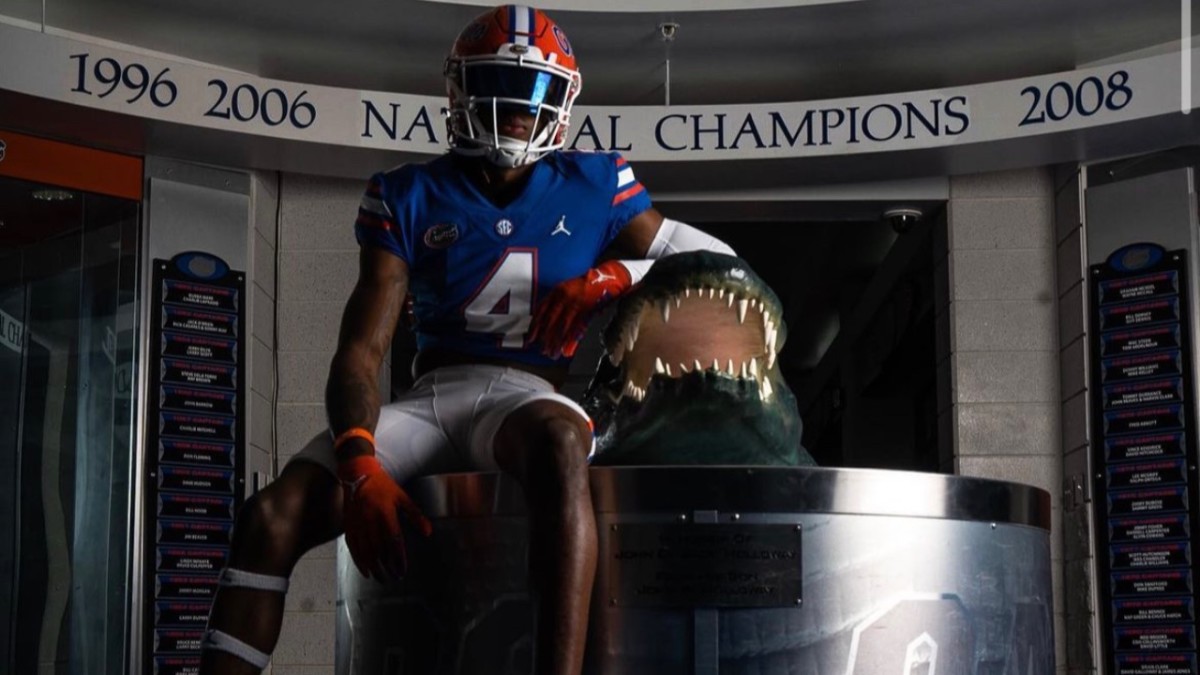 Gators Earn Bid Into WR Elijah Moore’s Top 5 - Sports Illustrated ...