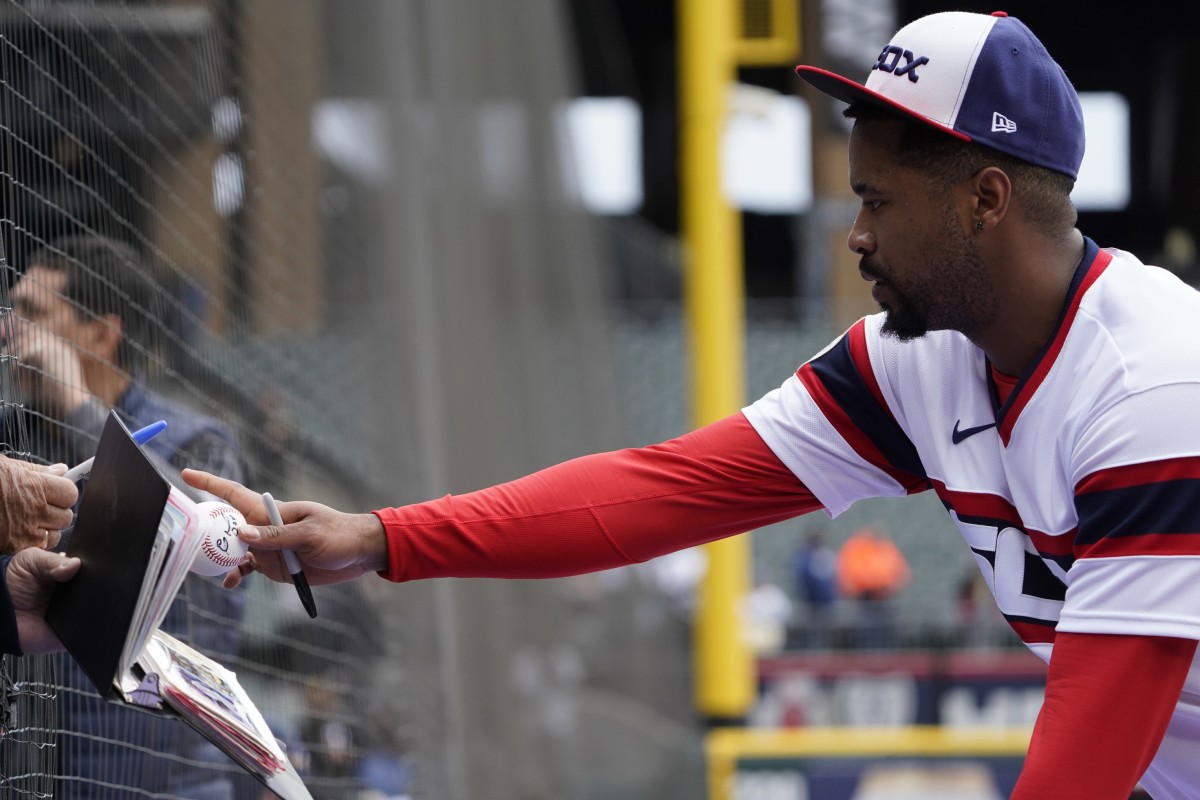 Chicago White Sox' Eloy Jimenez Ready For Rehab Assignment - Fastball