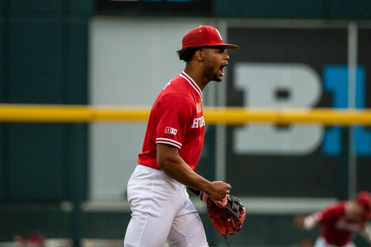 Gallery: Huskers Fall in 10th Inning to Terps - All Huskers