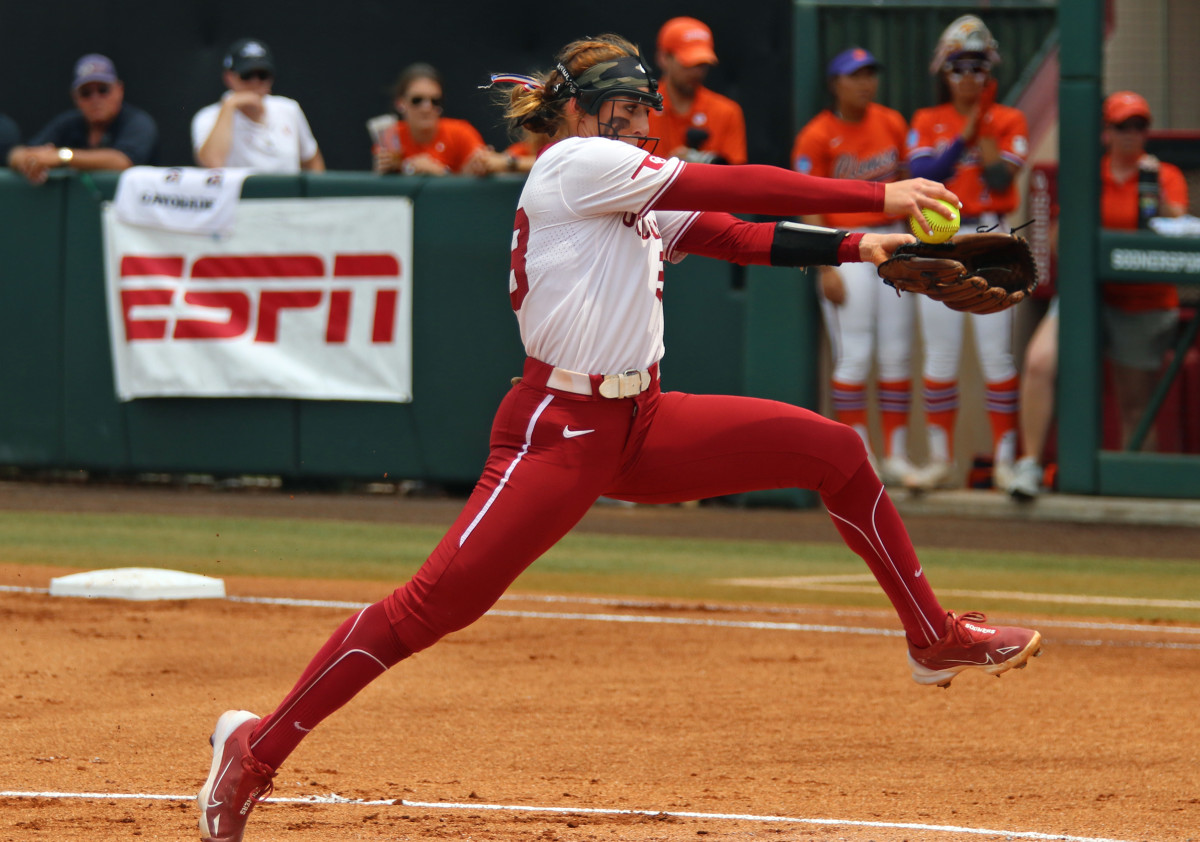 OU Softball: Oklahoma Blasts Past the Tigers, Ties All-Time Win Streak ...