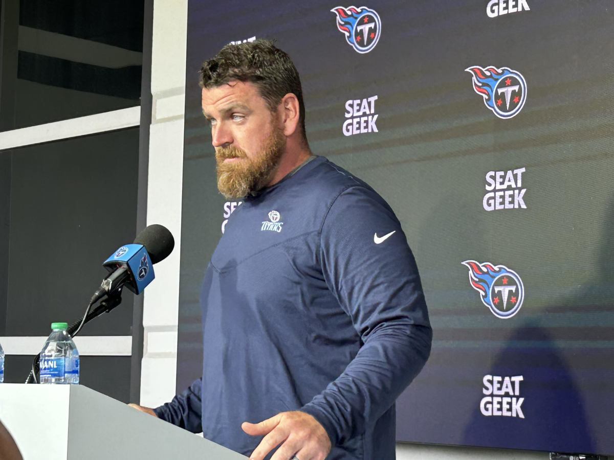 New York Giants Hire Former Titans Offensive Coordinator Tim Kelly To ...