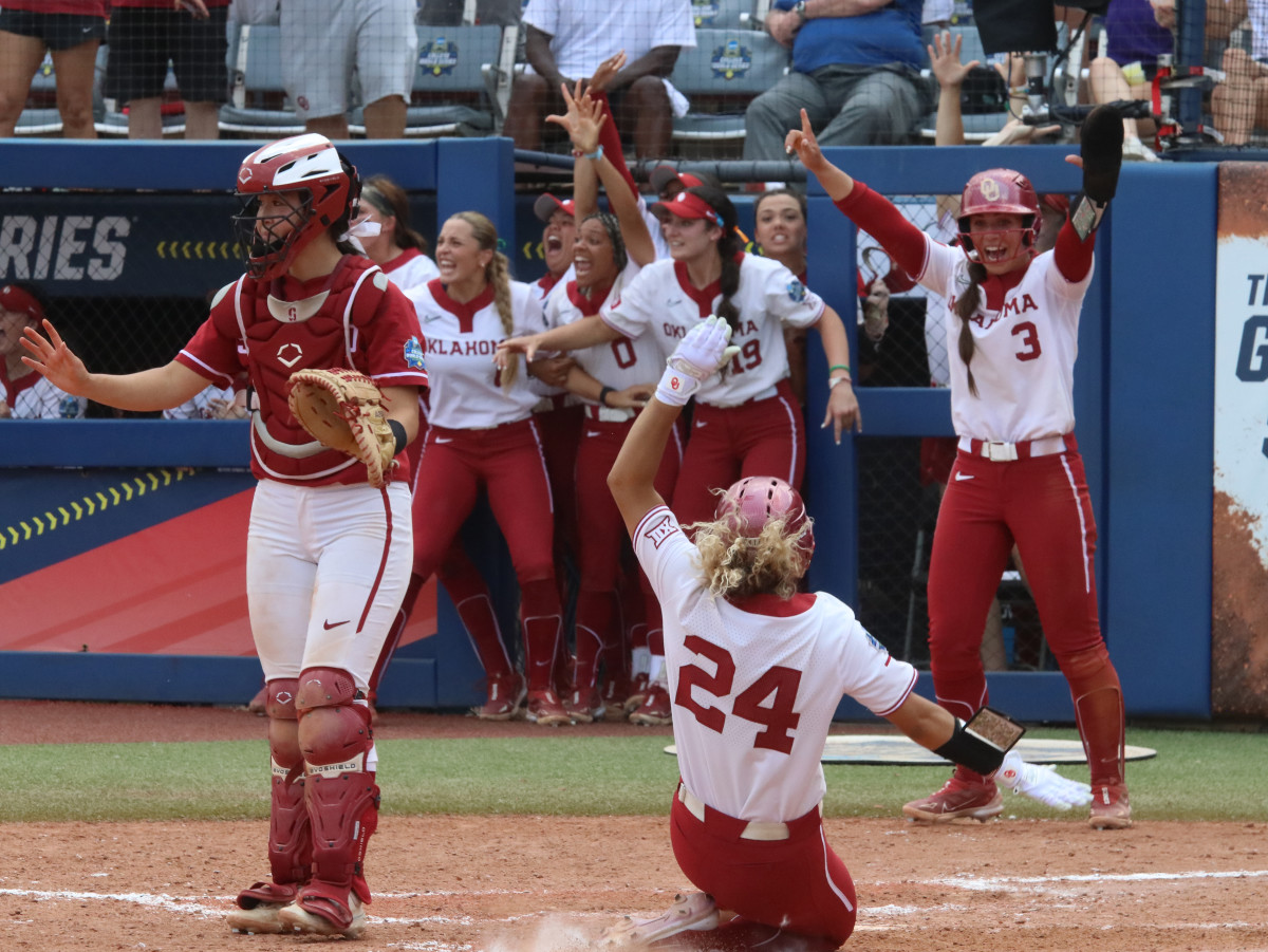 OU Softball: Tiare Jennings' Clutch Double Lifts Oklahoma Past Stanford in WCWS Semifinals ...