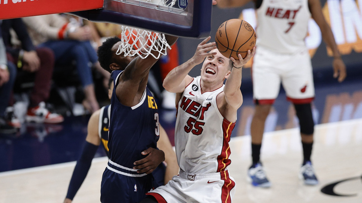 NBA Finals Game 2: Duncan Robinson powers Heat to win over Nuggets ...