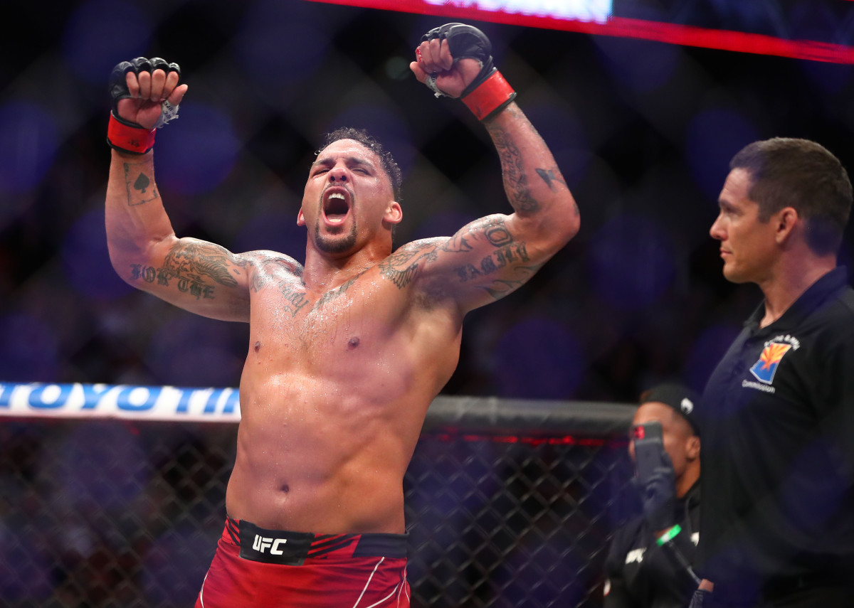 Eryk Anders Prepared For Beginning of the End on Saturday at UFC 289 ...
