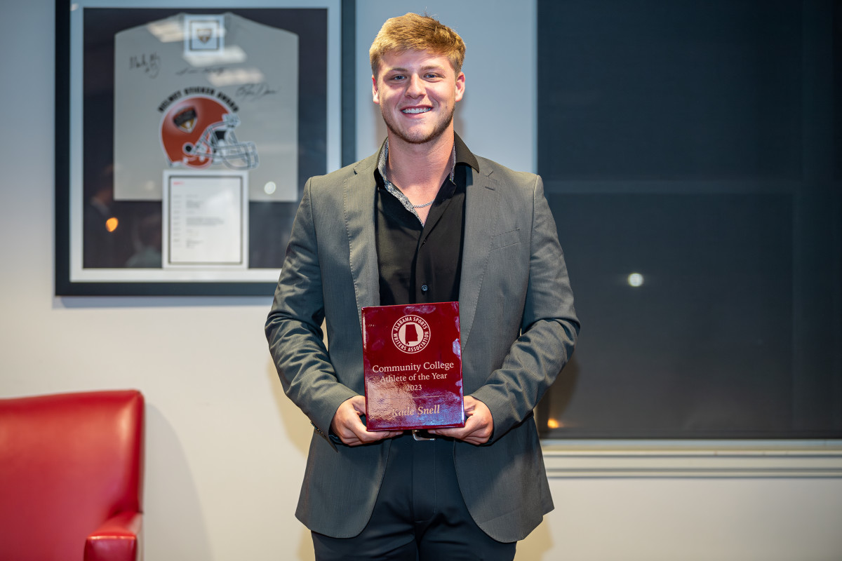 Incoming Alabama Player Named Junior College Position Player of the ...