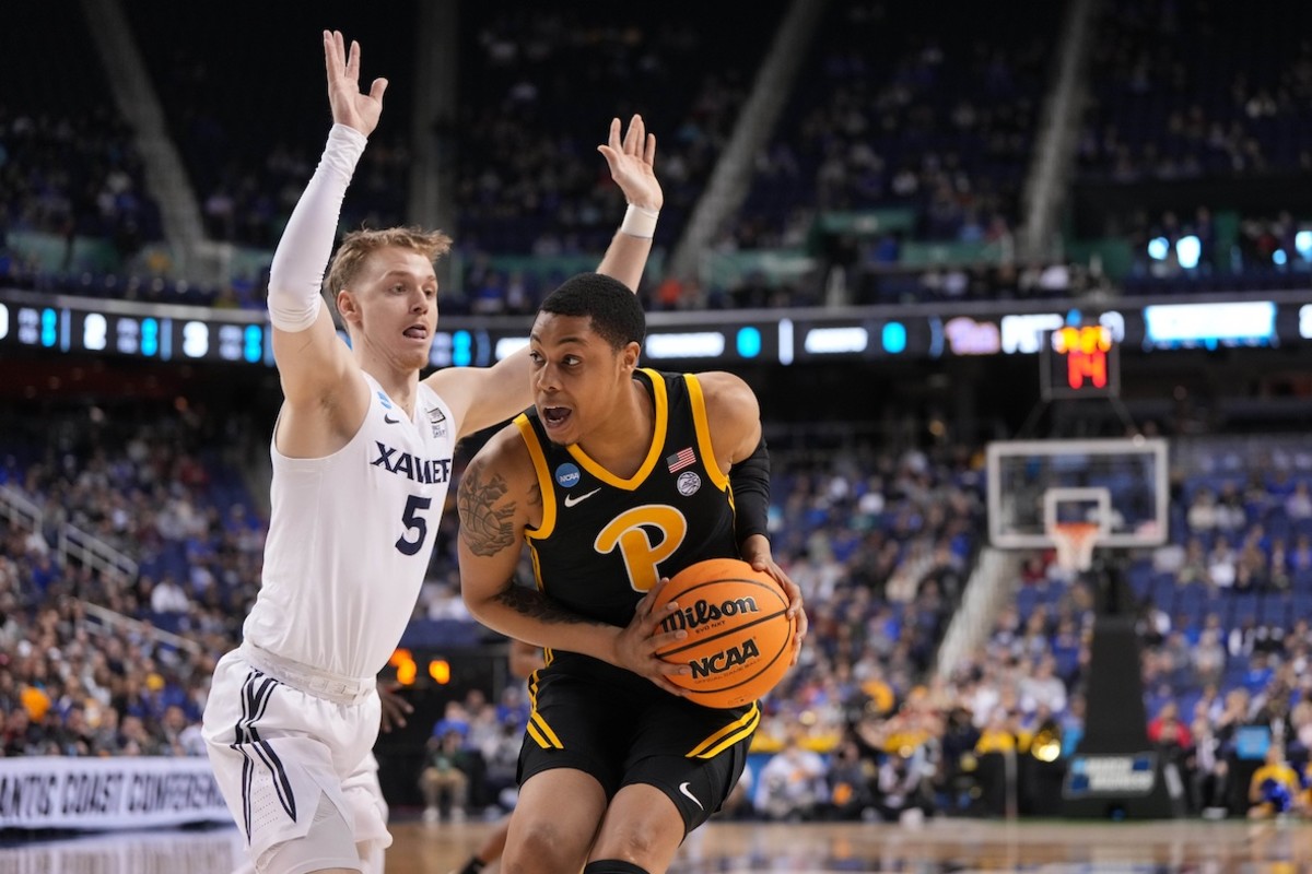 Pitt Panthers G Greg Elliott to Workout for Detroit Pistons - Sports ...