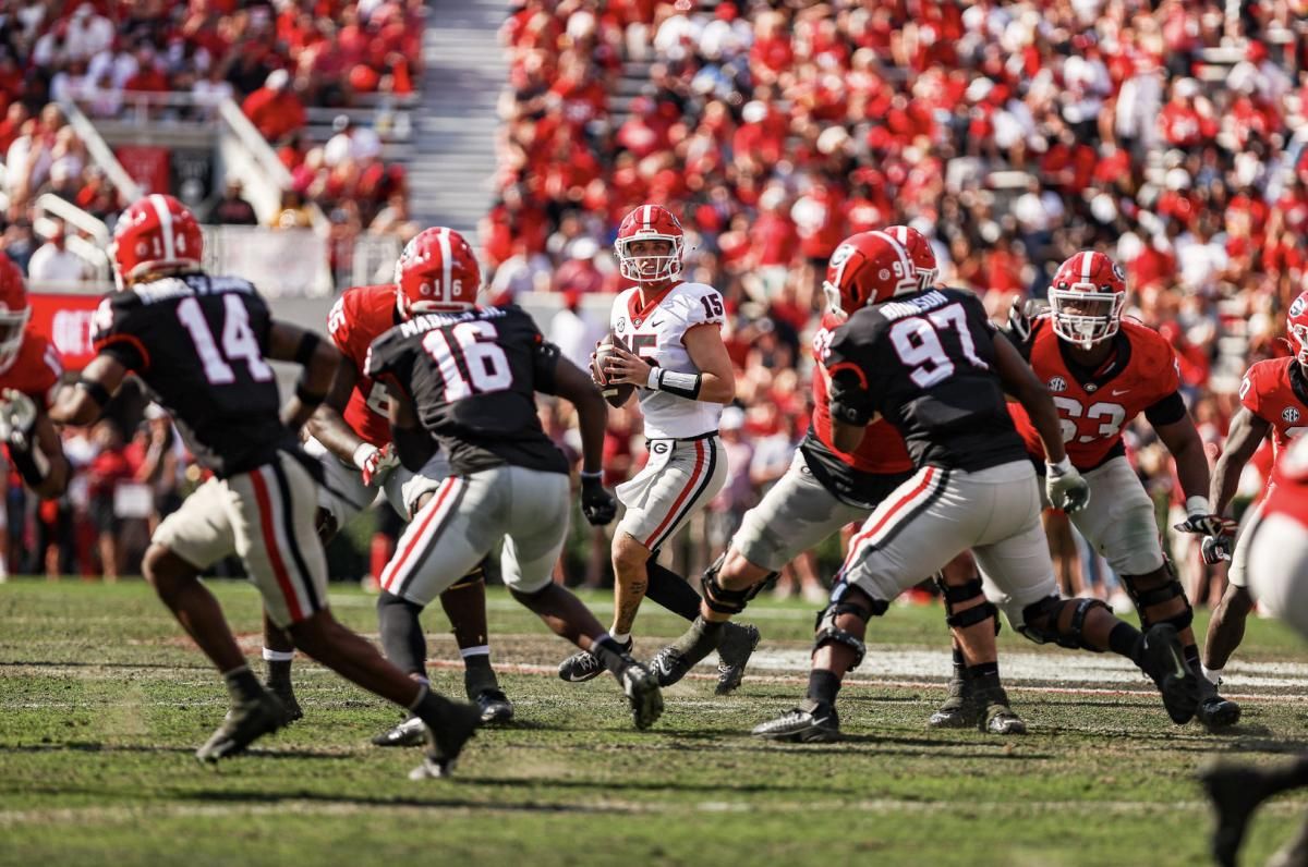 Georgia quarterbacks, Carson Beck, Georgia Footaball - Sports ...