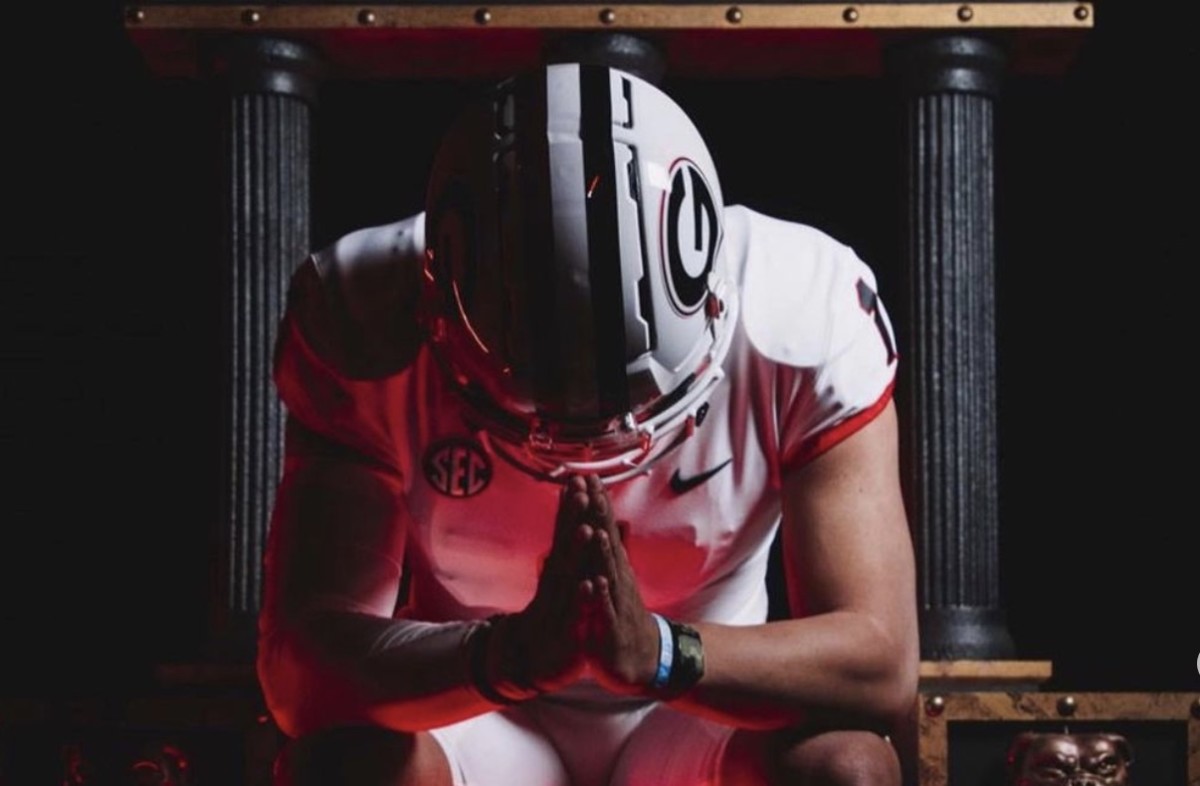 Joseph Phillips commits to Auburn Football over Georgia - Sports ...