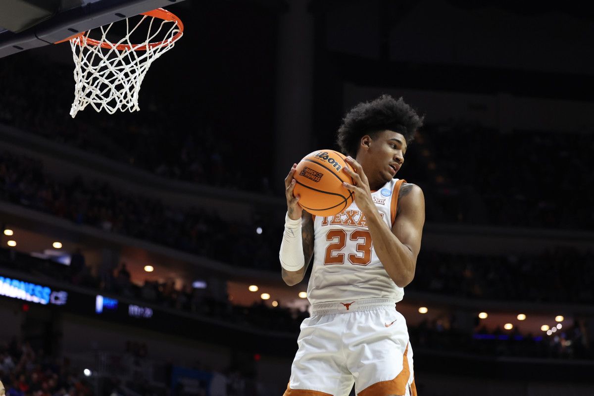 Road Warrior: Texas' Dillon Mitchell Flashes NBA Ability Against ...