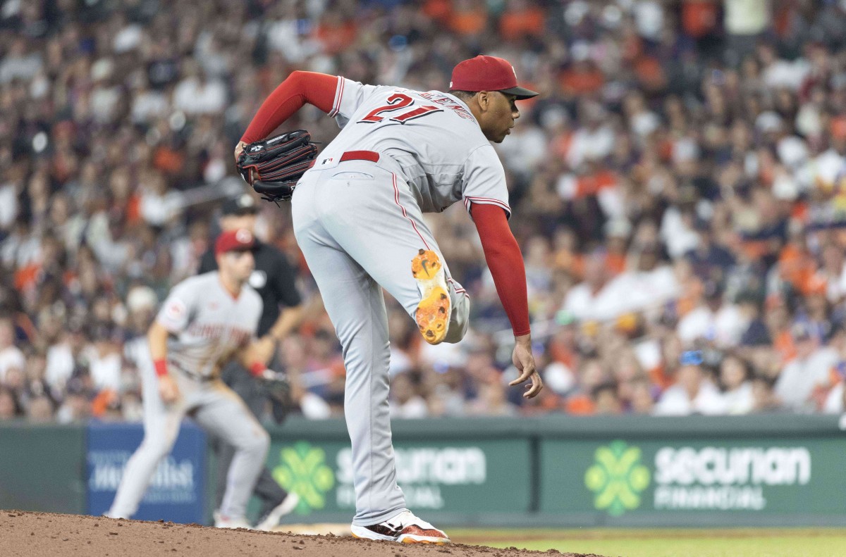 Amid Hot Streak, Cincinnati Reds Get One Piece of Bad News as Hunter ...