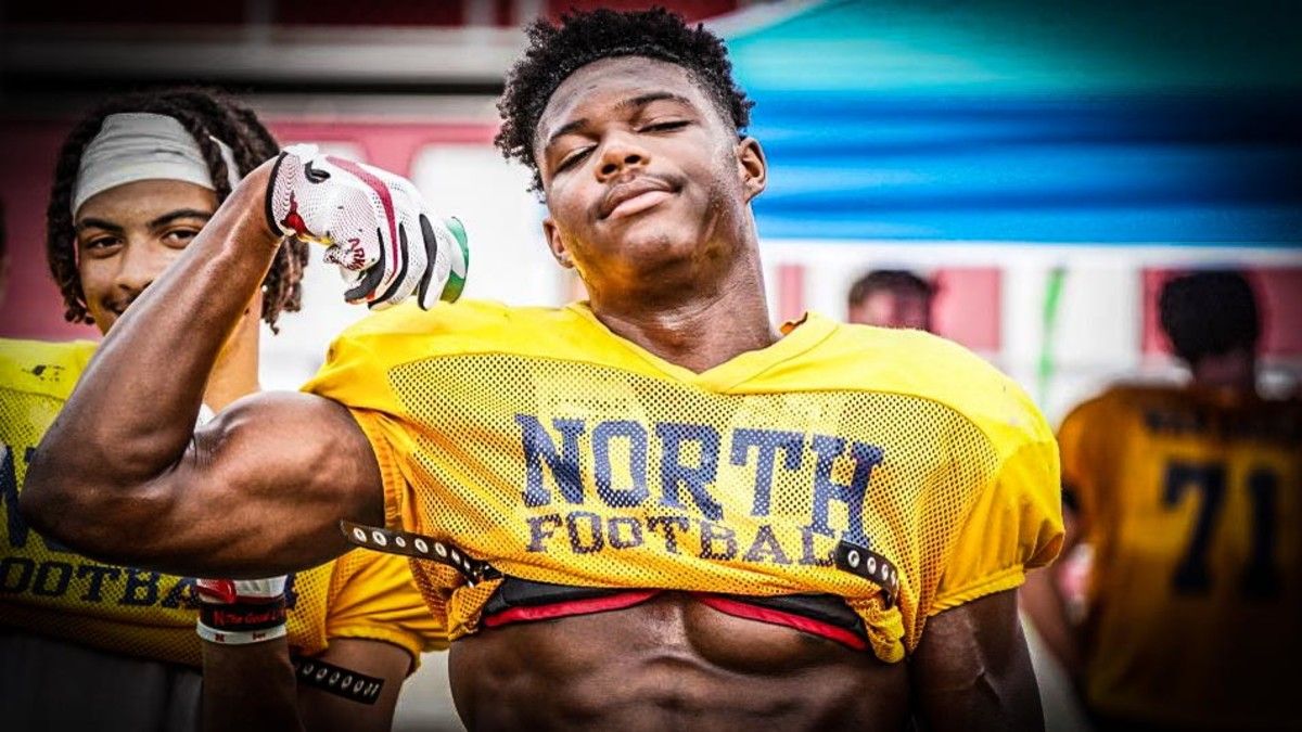 Michigan Makes Another Top Five Of Big Time Prospect Jayshawn Ross ...