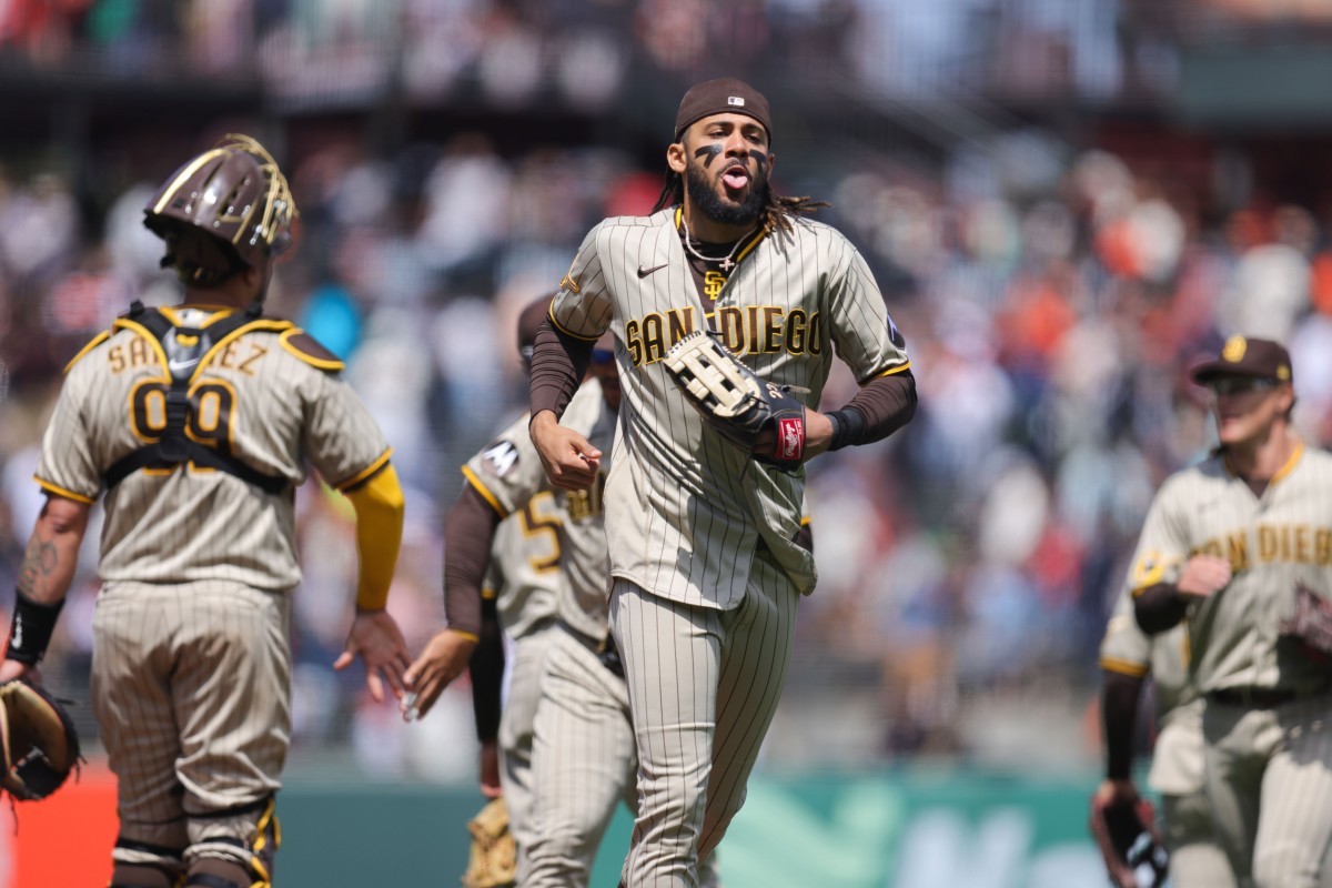 Padres Notes: The Umpire's Bad Groove, Top Prospect Showing Off in ...