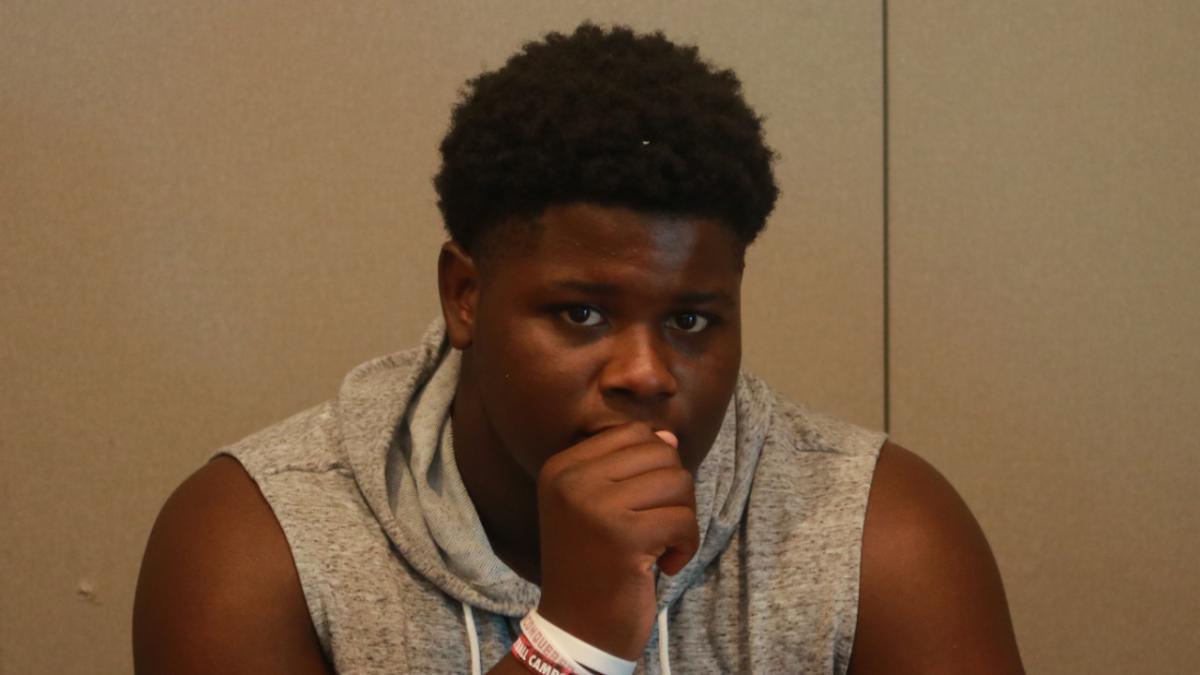 Under Armour Future 50 Interview: Jacksonville Raines Offensive Lineman Solomon Thomas - All ...