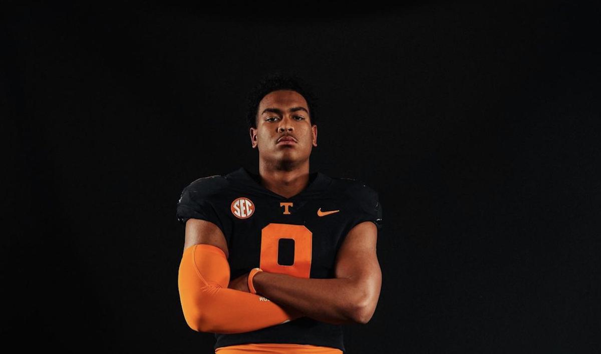 Elijah Rushing Schedules Commitment Date, Finalists Include Tennessee ...