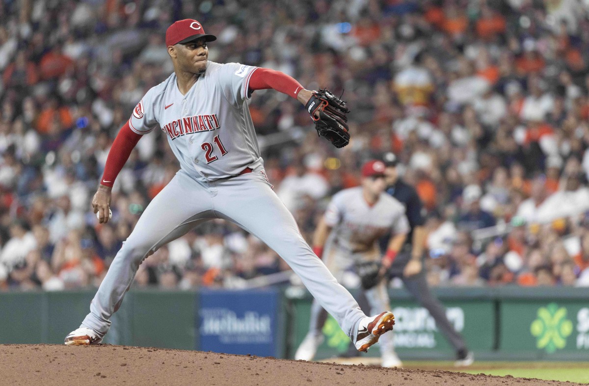 Cincinnati Reds Get Troubling Injury Update on Starting Pitcher Hunter ...