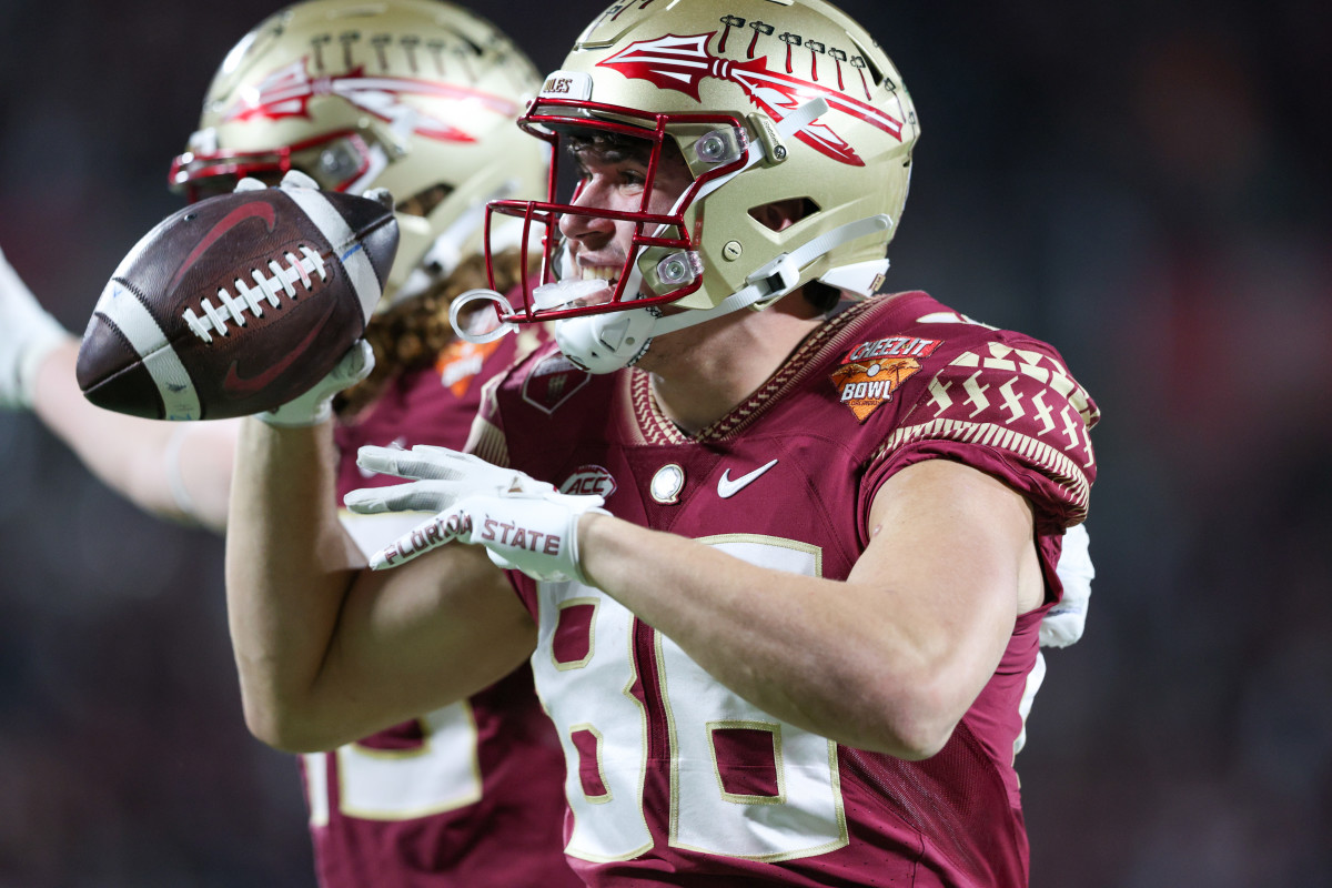 Florida State Tight End Switches Positions and Changes Jersey Number ...