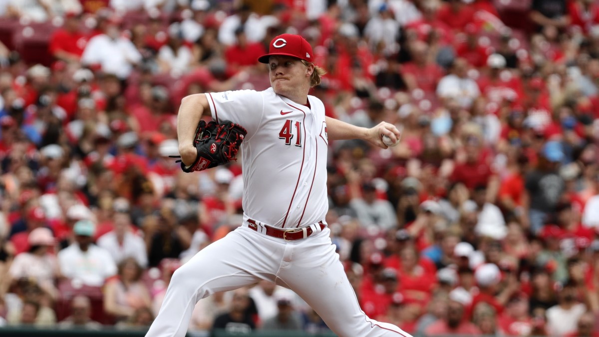 Abbott Amazes Again, Former UVA Ace Maintains Historic Pace in Rookie ...