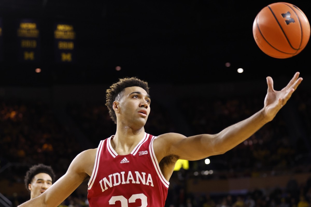 Former Indiana Star Trayce Jackson-Davis Misses Warriors' 1st Summer ...