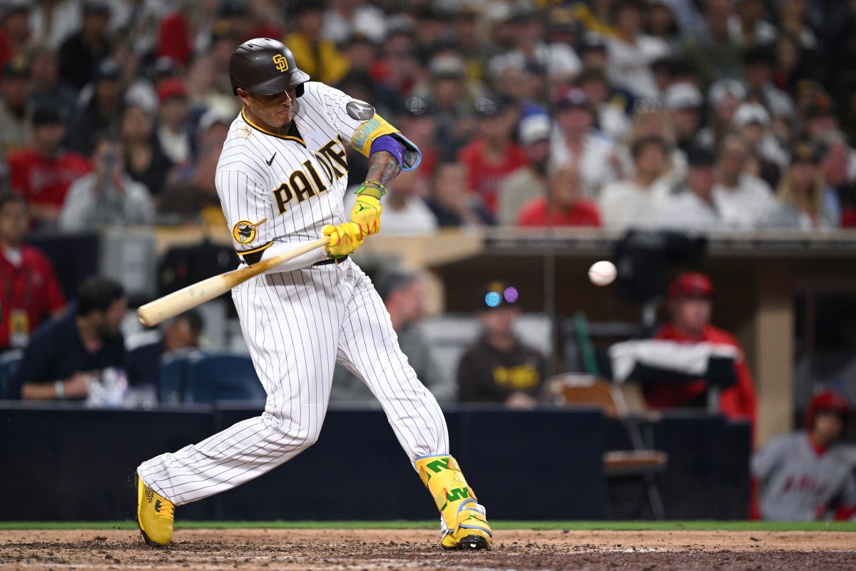 Padres News: Manny Machado Says Team Keeping Focused Through Media ...