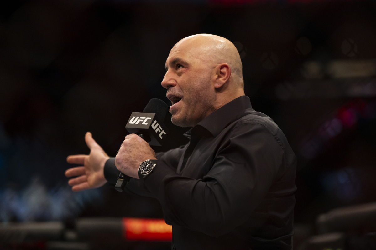 Joe Rogan Returns To Commentary For UFC 290 - Sports Illustrated MMA ...