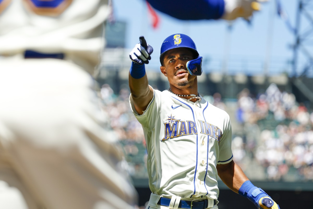Seattle Mariners' Julio Rodriguez Joins Club with Ken Griffey Jr. and ...