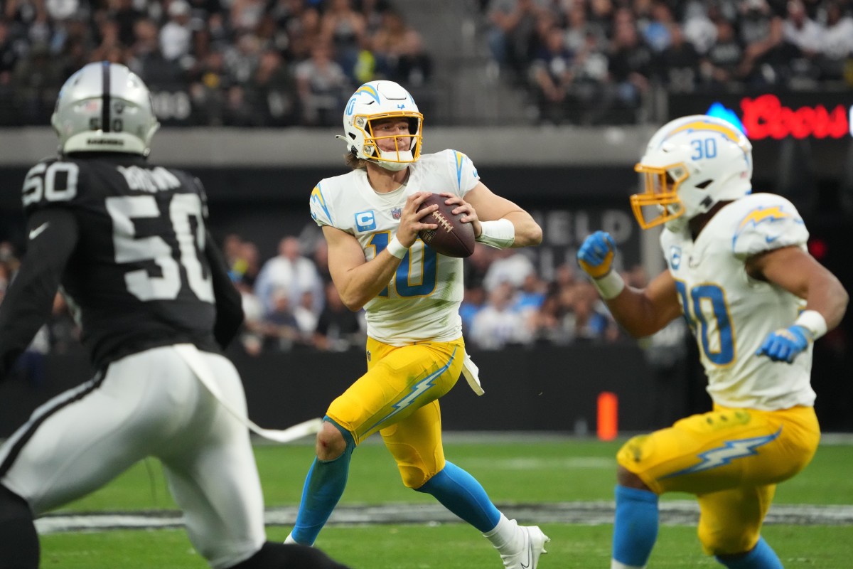 Chargers News: Fans Storm Social Media for Justin Herbert Passing ...
