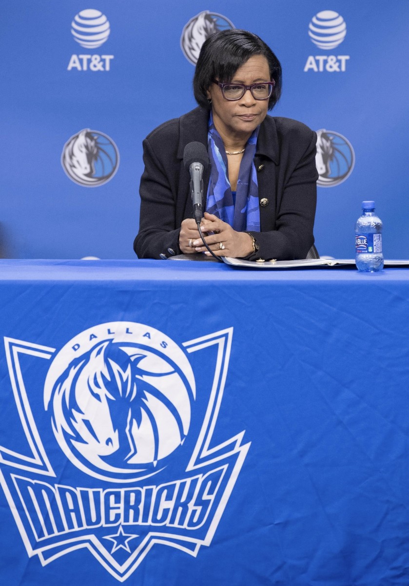 The Cal 100: No. 25 -- Cynt Marshall - Sports Illustrated Cal Bears ...