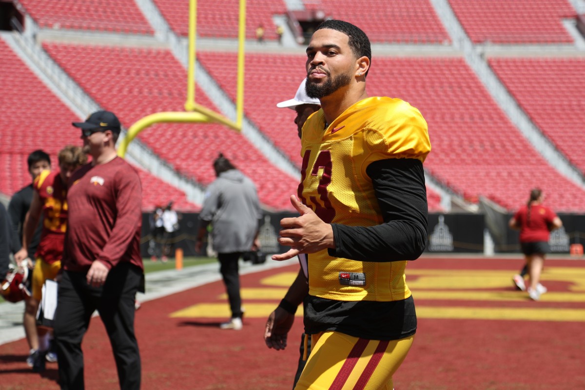 USC Football News: Caleb Williams Continues to Garner Comparisons with ...