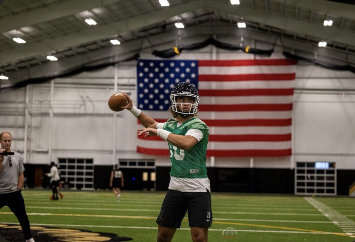 Julian Lewis Recruitment Cut to Final Eight, Includes Georgia Football ...