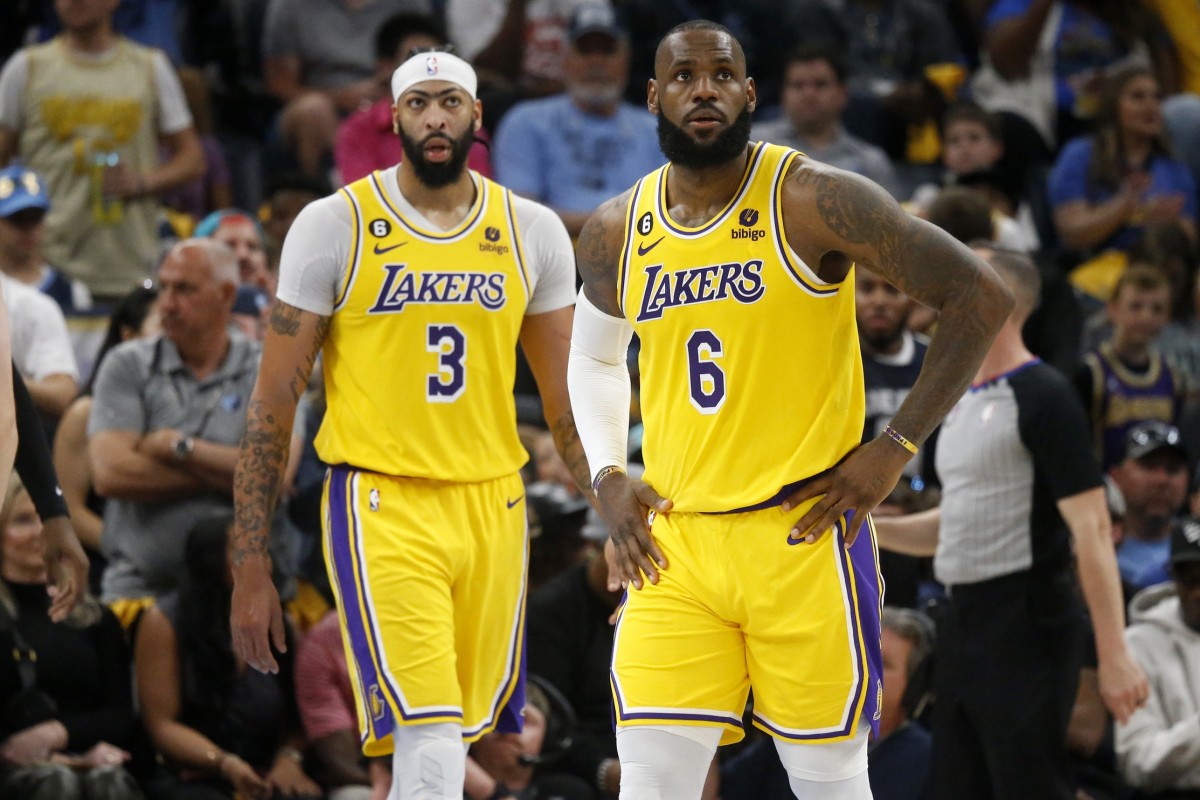 Lakers Notes: LeBron James Witnesses History, Magic Makes Big ...
