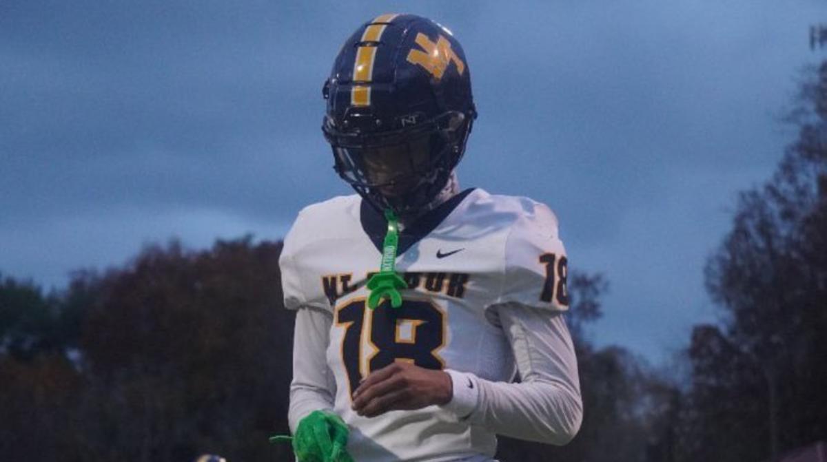 JaDon Blair Excited For Full Notre Dame Experience - Sports Illustrated ...