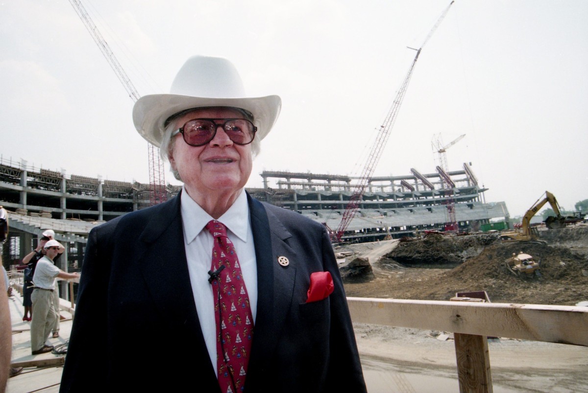 Tennessee Titans Founder Bud Adams Belongs In The Pro Football Hall Of ...
