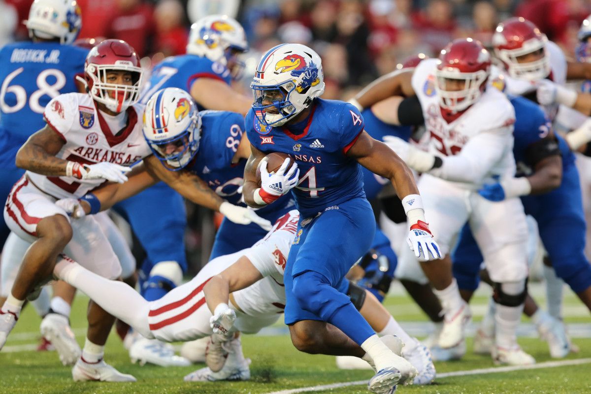 Big 12 Football Preview: Kansas Jayhawks - Sports Illustrated TCU ...