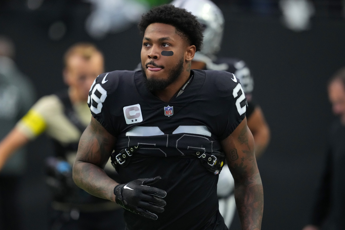 Josh Jacobs and Raiders Officially at Impasse as Franchise Deadline ...