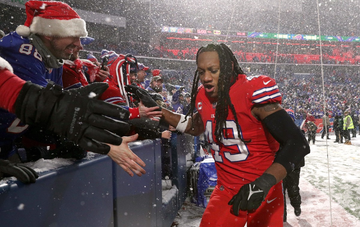 Where Chicago Bears have taken on more of a retro look - Sports ...