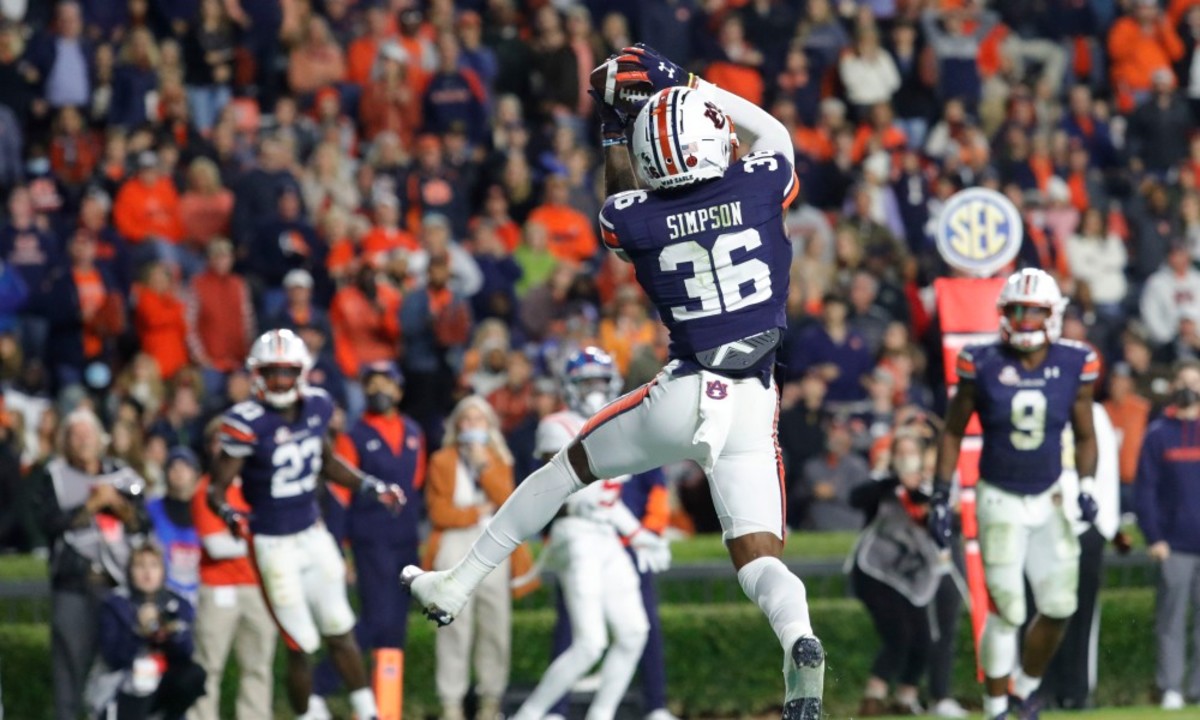 Ole Miss Rebels vs. Auburn Tigers Week 7: Defensive Players To Watch ...