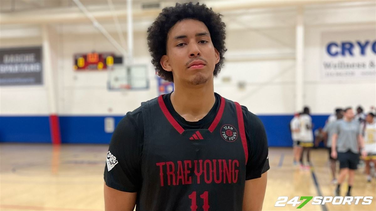 BREAKING: 2024 Four Star Center Doryan Onwuchekwa Commits to Georgia ...