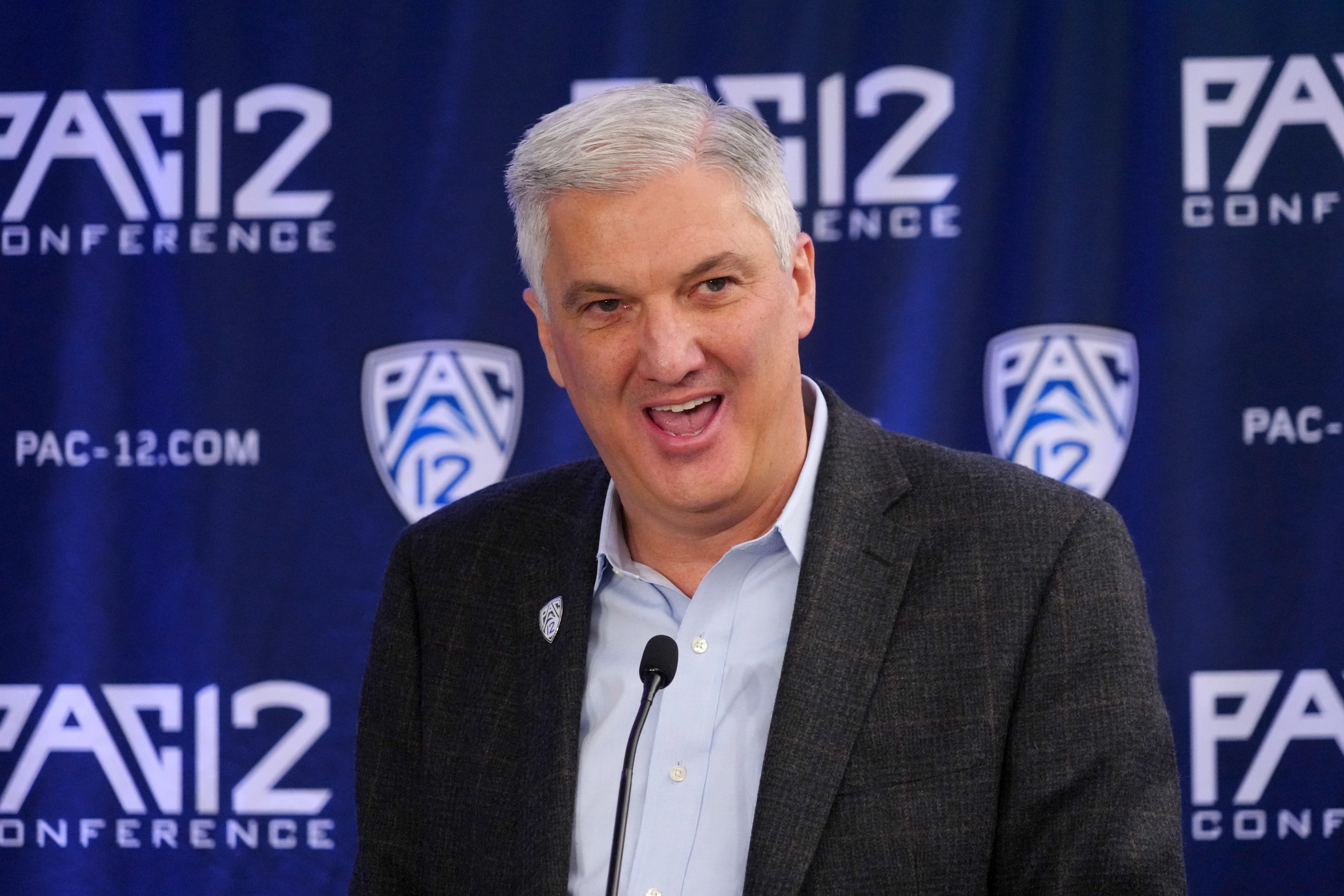 No Announcement of Pac-12 Media-Rights Deal at Media Day - Sports ...