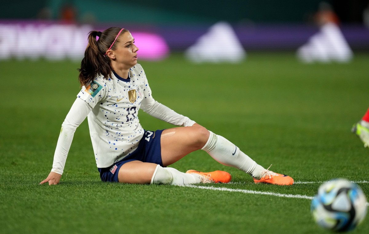 Alex Morgan Still Without a Goal as USA Advances - Sports Illustrated ...