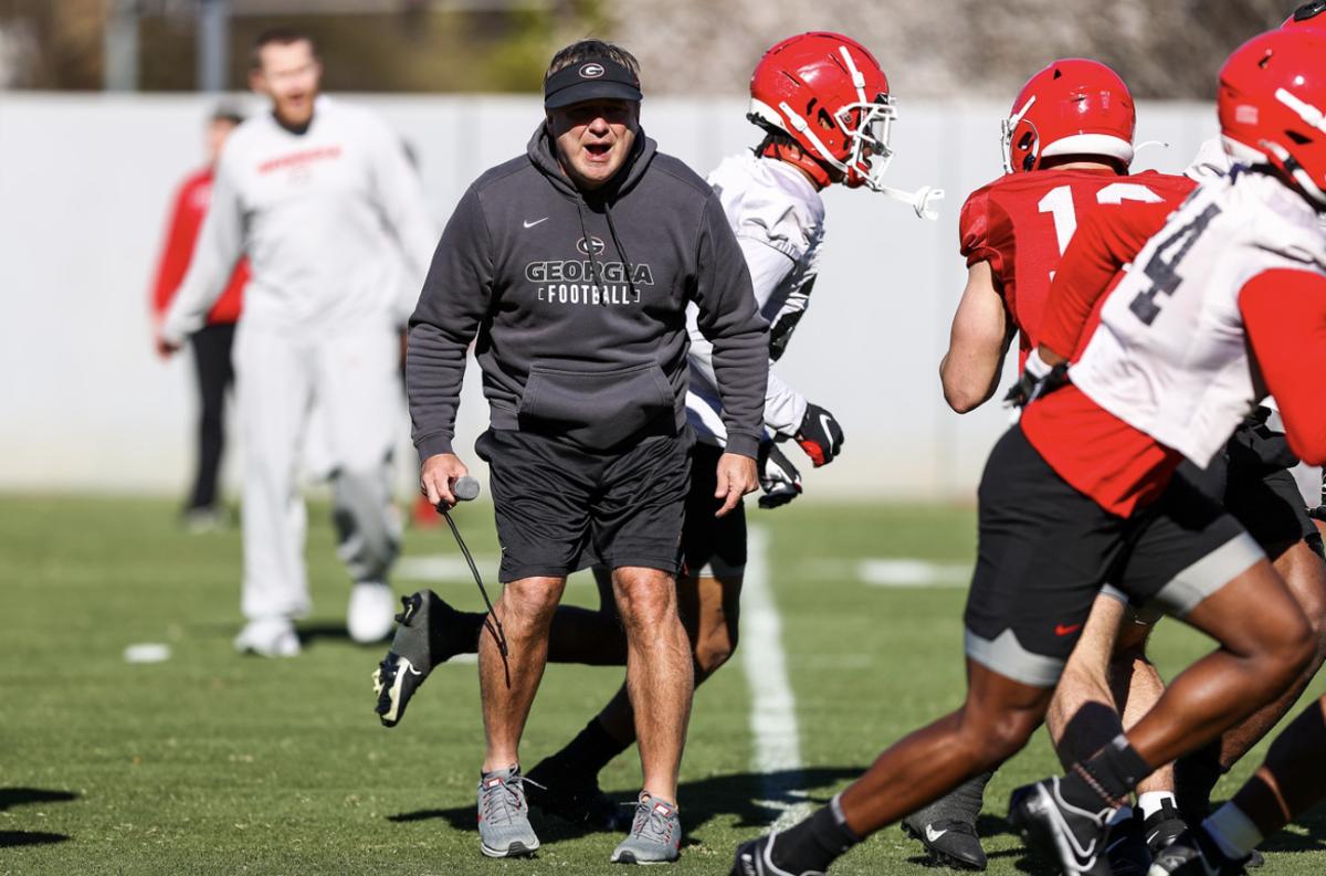 Georgia Bulldogs Football Begin 2023 Fall Camp Practices - Sports ...