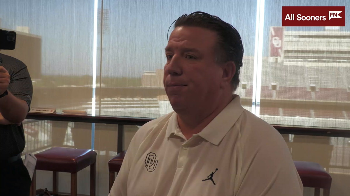 WATCH: Oklahoma OL Coach Bill Bedenbaugh Media Day Interview - Sports ...