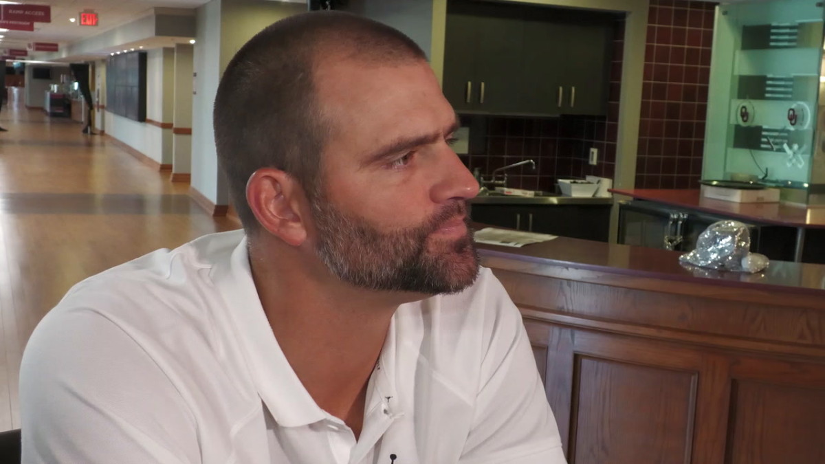 WATCH: Oklahoma TE Coach Joe Jon Finley Media Day Interview - Sports ...