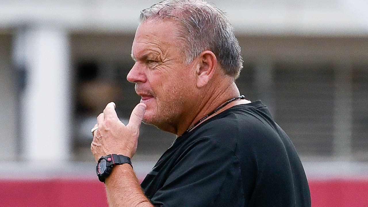 Likely Razorbacks' tough schedule giving pause to new contracts ...